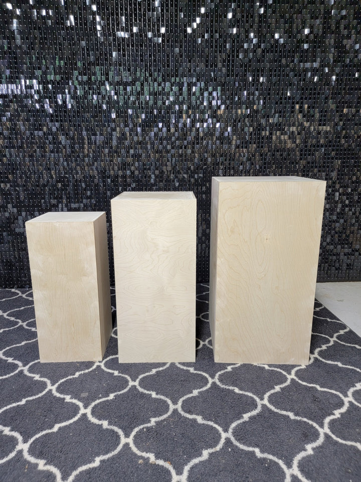 Plinths – Backdrop's G
